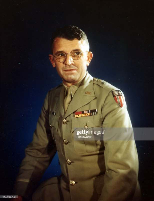 Patches in action: Photos of SSI being worn by the troops. - Page 253 ...