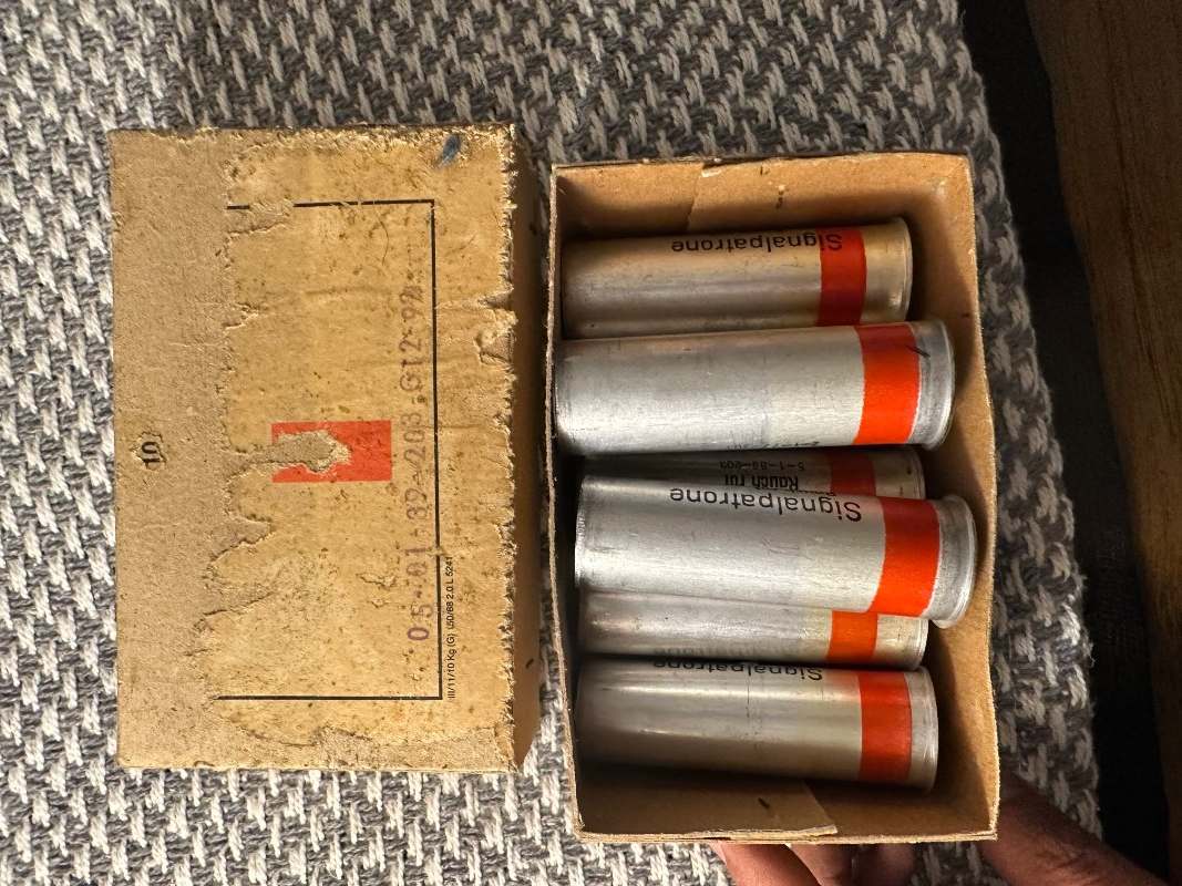 Vintage military signal flares values? - ORDNANCE - U.S. Militaria Forum