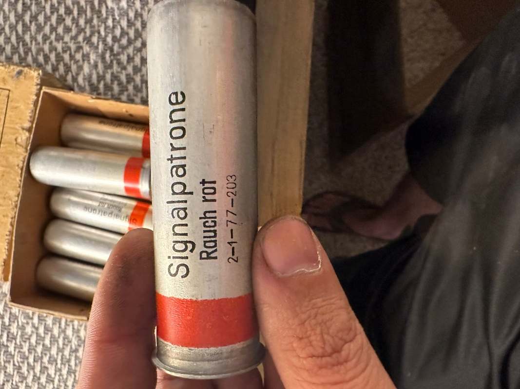 Vintage military signal flares values? - ORDNANCE - U.S. Militaria Forum