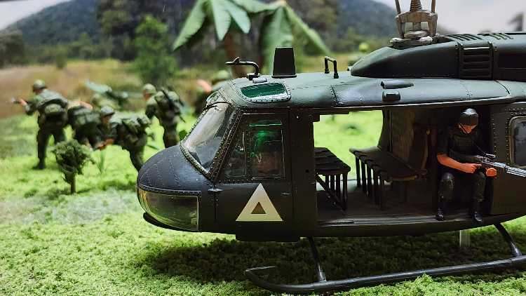 LZ X-Ray, The Ia Drang Valley - MODELING - U.S. Militaria Forum