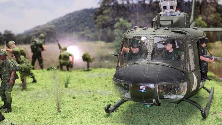 LZ X-Ray, The Ia Drang Valley - MODELING - U.S. Militaria Forum