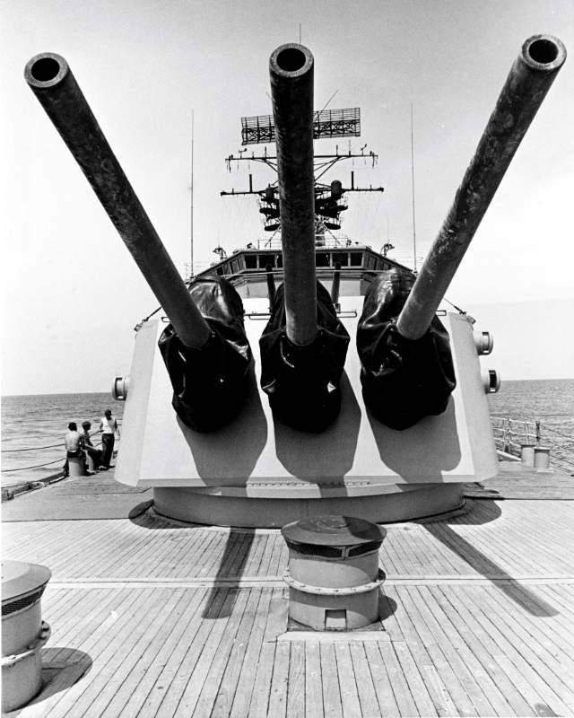 Uniforms of the 'Blue Water' Navy 1960's-1980's Cold War - Vietnam Era ...