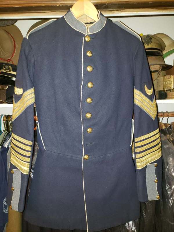 1872 Commissary Sgt dress coat w/ 1880s chevrons, service stripes ...