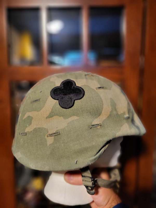 Helmet Patch ID-Black Clover on M81 Woodland Cover w/PASGT Helmet ID ...