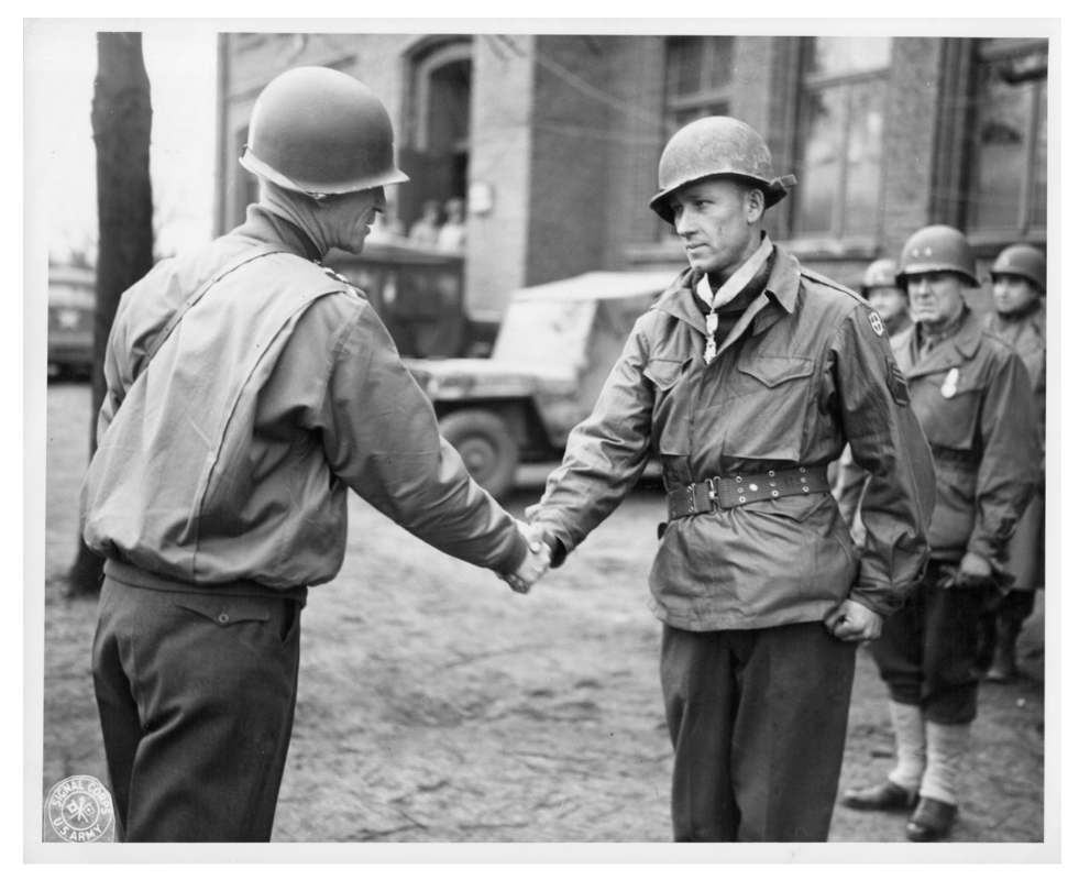 Patches in action: Photos of SSI being worn by the troops. - Page 268 ...