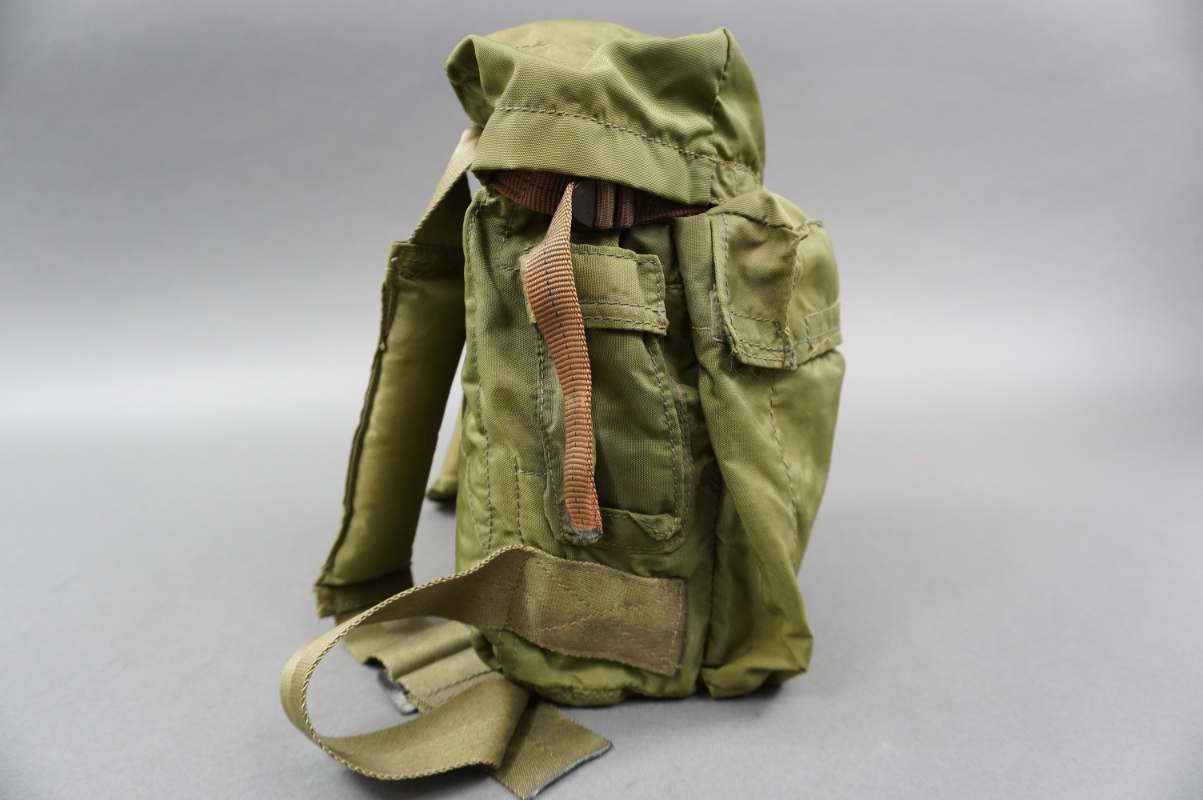 Trying to ID a 1980's to 1990's Backpack - FIELD & PERSONAL GEAR ...