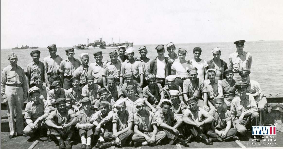 Study: USN WWII Gray Uniforms 1943-1949 - Page 14 - NAVAL & SEA SERVICE ...