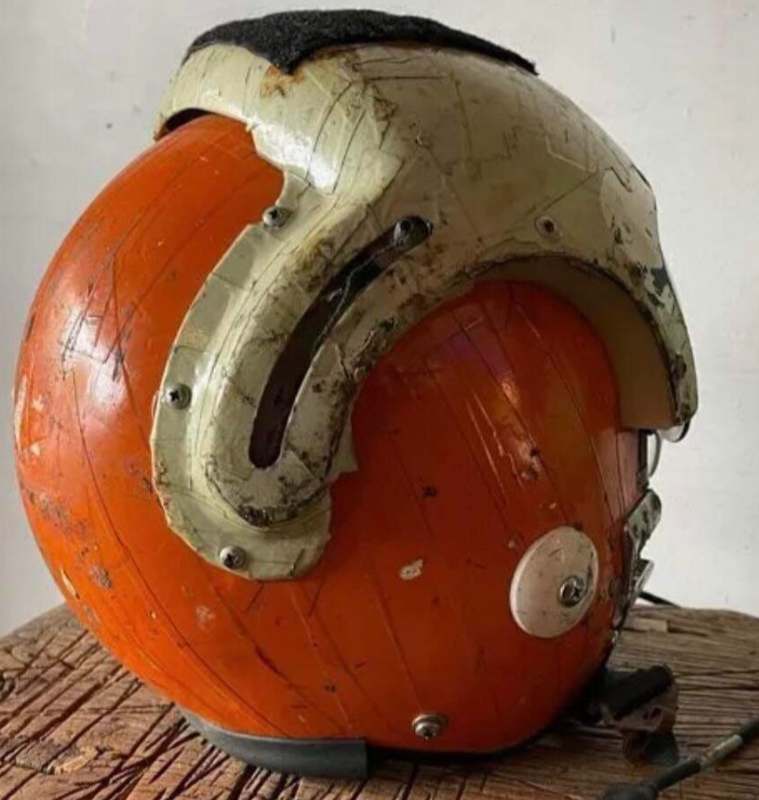 HELP NEEDED - IDENTIFY HGU-33 SQUADRON - FLYING HELMETS AND ACCESSORIES ...