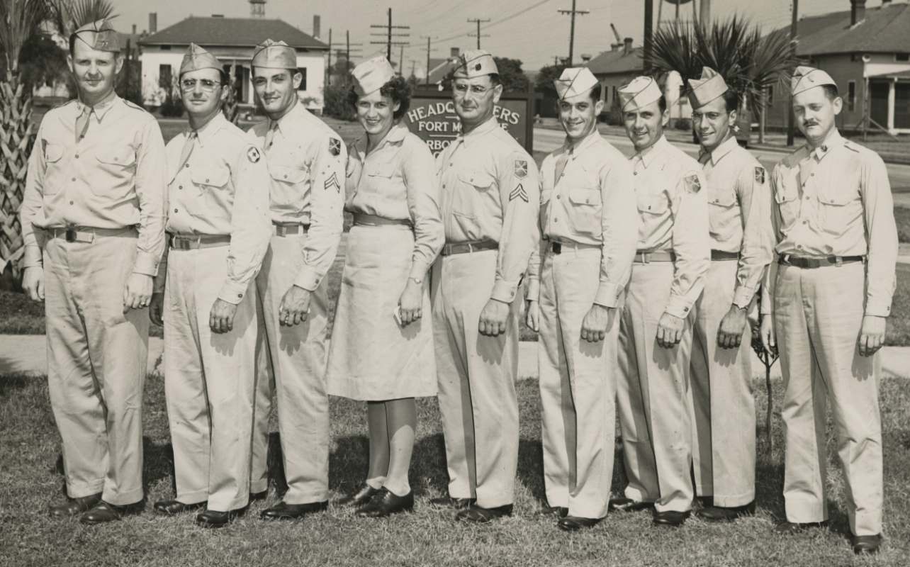 Patches in action: Photos of SSI being worn by the troops. - Page 265 ...