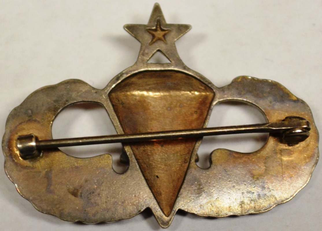 US Army Engineer turrented castle device on partrooper wing - AIRBORNE ...