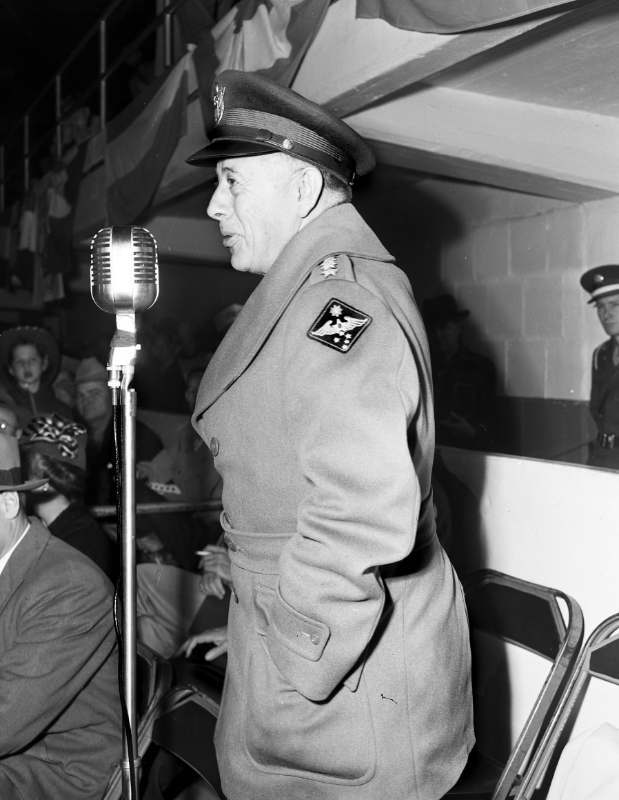 Patches in action: Photos of SSI being worn by the troops. - Page 268 ...