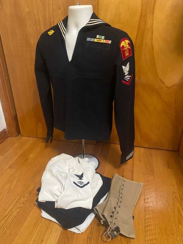 Group of a USS Bladen APA-63 sailor - UNIFORMS - U.S. Militaria Forum