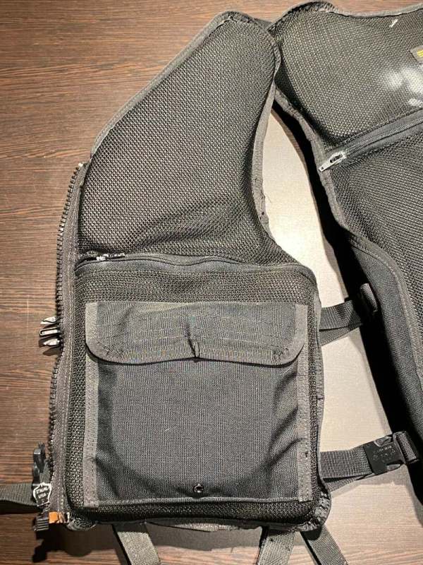 London Bridge Trading LBT-1620 PFD Vest with possible unit markings ...
