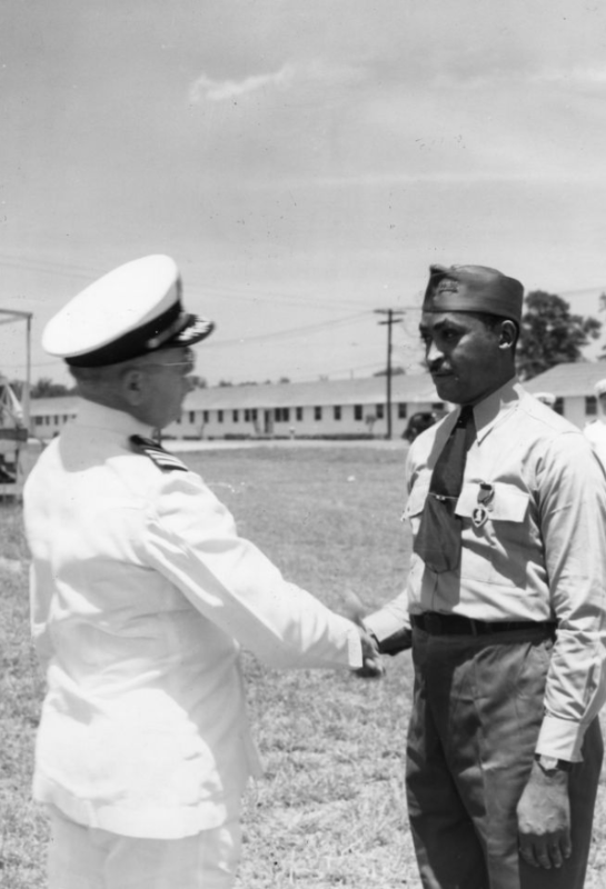 Study: USN WWII Gray Uniforms 1943-1949 - Page 15 - NAVAL & SEA SERVICE ...