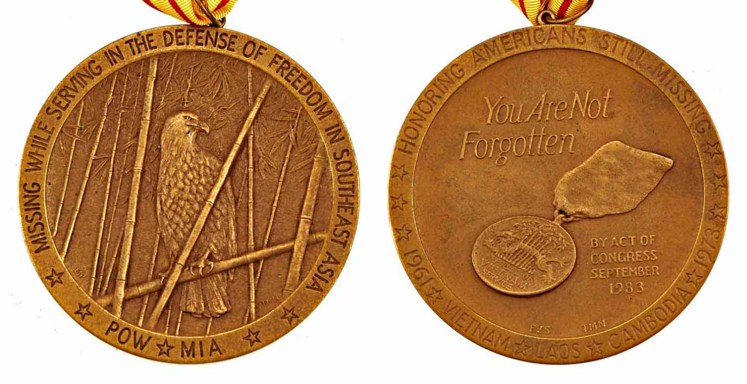 1983 POW MIA Family medallion - PRISONERS OF WAR / P.O.W.'S - U.S ...