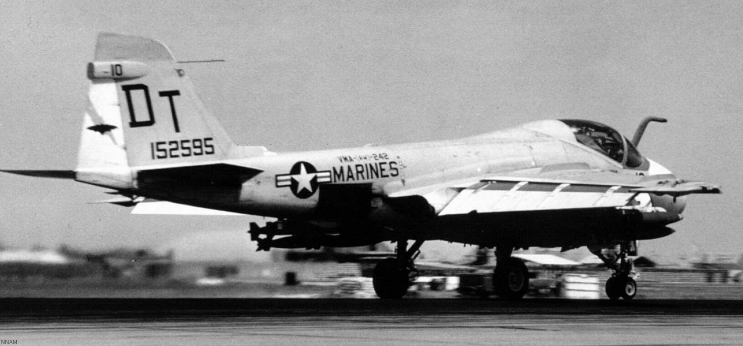 USMC LIGHTERS Zippo, Penguin, Vulcan, Prince Rocky, Ronson, Konwal,etc ...