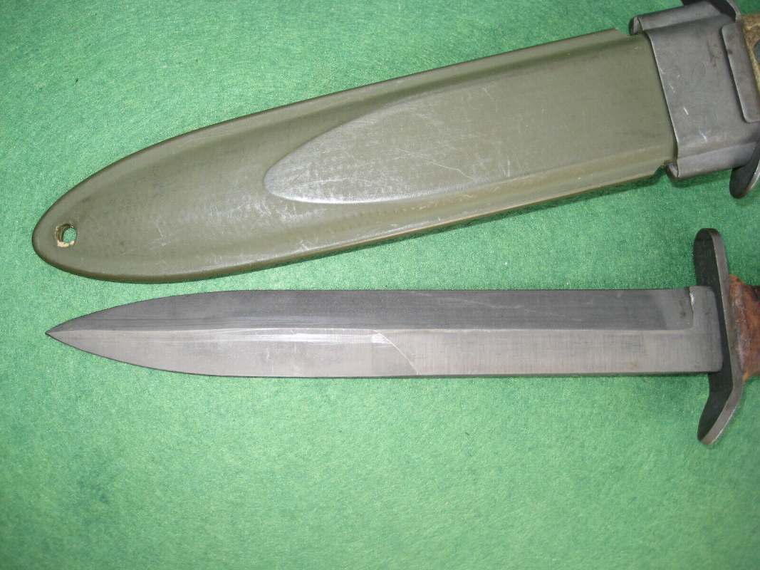 Imperial M3 guard marked with early M8 scabbard - M3 TRENCH KNIFE ...