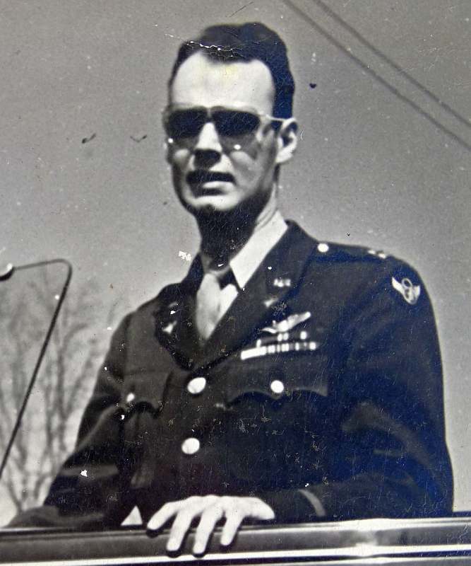 Capt. Harris, Operations Officer - UNIFORMS - U.S. Militaria Forum