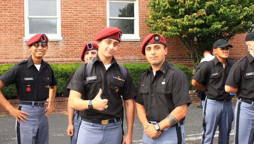 US Army berets - blue, black, green, maroon, tan... - Page 38 ...