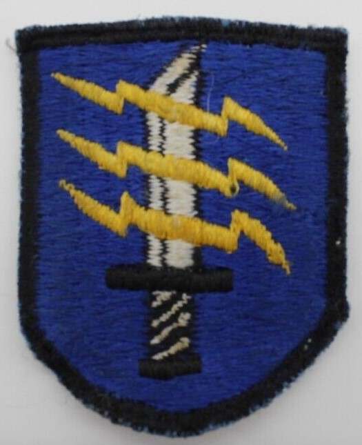 Mike Force II Corp Beret/Scarf Flash – Is This A Real One ? - ARMY AND ...