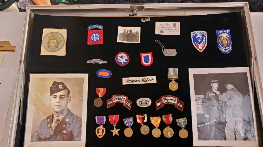 Identification? Airborne Ranger Infantry Company Scrolls - ARMY AND ...