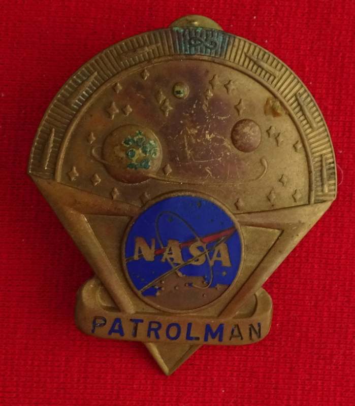 Nasa Security Guard Badge Set - Page 2 - WING BADGES - U.S. Militaria Forum