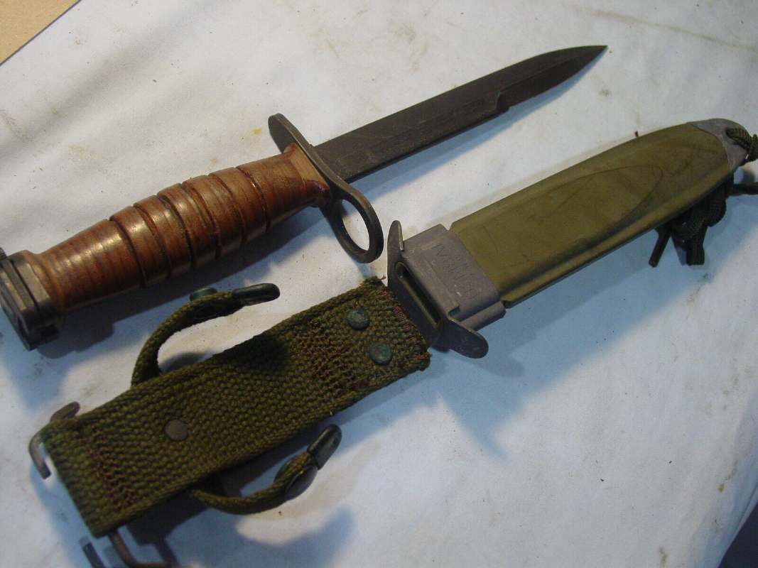 Imperial leather handle M7 - EDGED WEAPONS - U.S. Militaria Forum