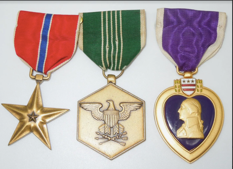 Bronze Star, Purple Heart etc - Naming Styles - New Collector Help ...