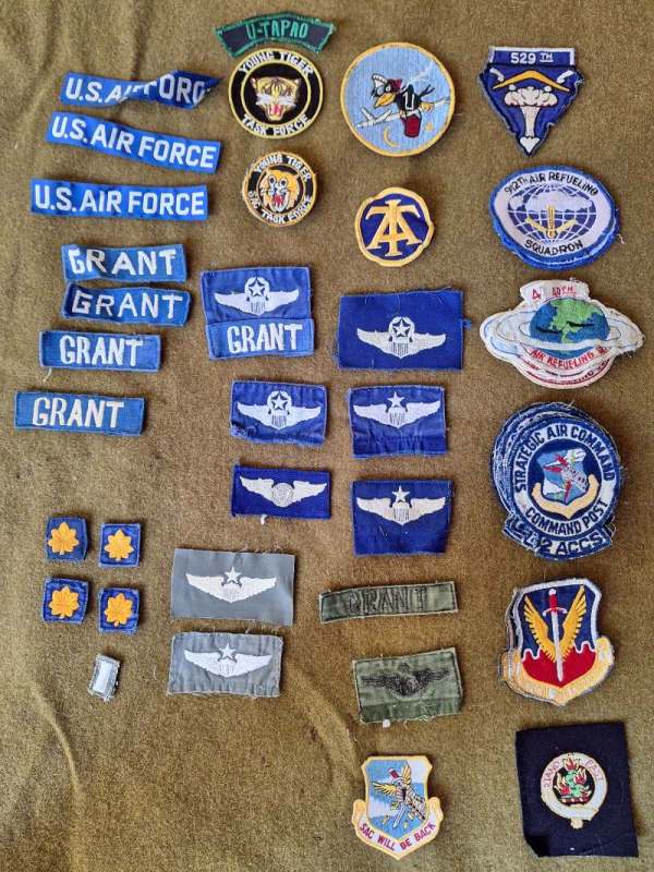 Recent 1960s - 1970s USAF Insignia Find - AIR FORCE (USAAF IS WITH ARMY ...