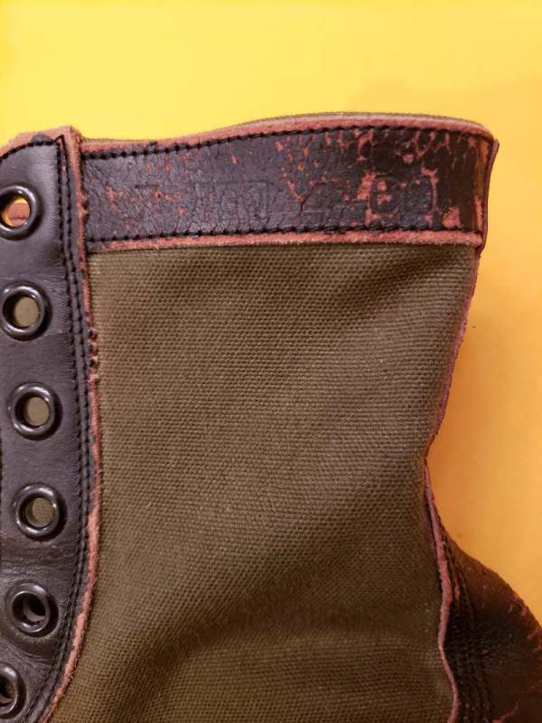 VERY RARE 1960 (4-60) DATED AND MARKED GENESCO MFG, U.S. JUNGLE BOOTS ...