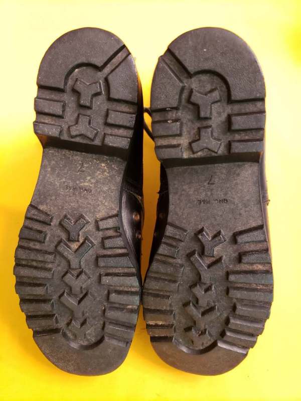 VERY RARE 1960 (4-60) DATED AND MARKED GENESCO MFG, U.S. JUNGLE BOOTS ...