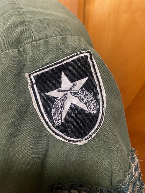 US Air Force Vietnam jungle jacket with ARVN MP SSI - UNIFORMS - U.S ...