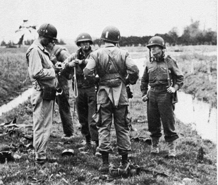 501st PIR Markings Normandy - M-1; M-1C & M-2 HELMETS - U.S. Militaria ...