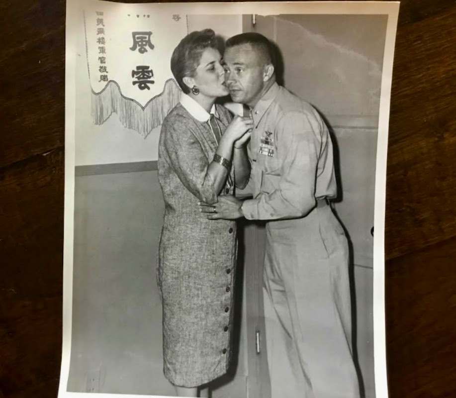 USMC Pilot Blood Chit Grouping - WWII Era - GROUPINGS PAGE - U.S ...