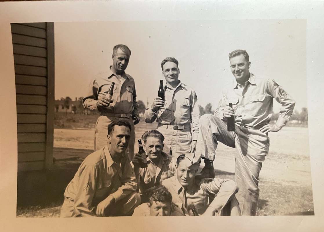 Jaunty angle - Page 3 - UNIFORMS - U.S. Militaria Forum