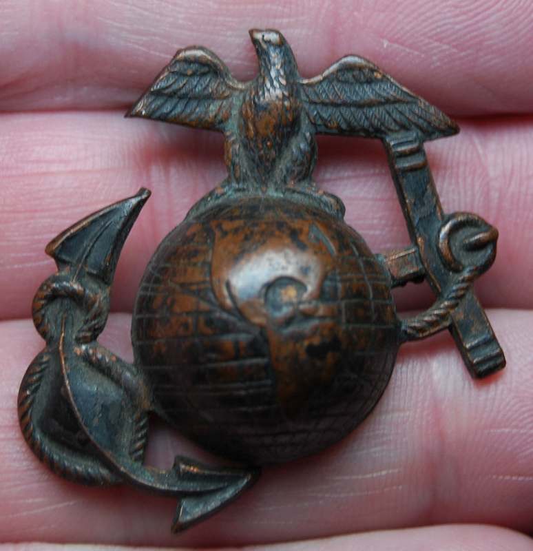 Does a clipped wing have any significance on an EGA? Pictures attached ...