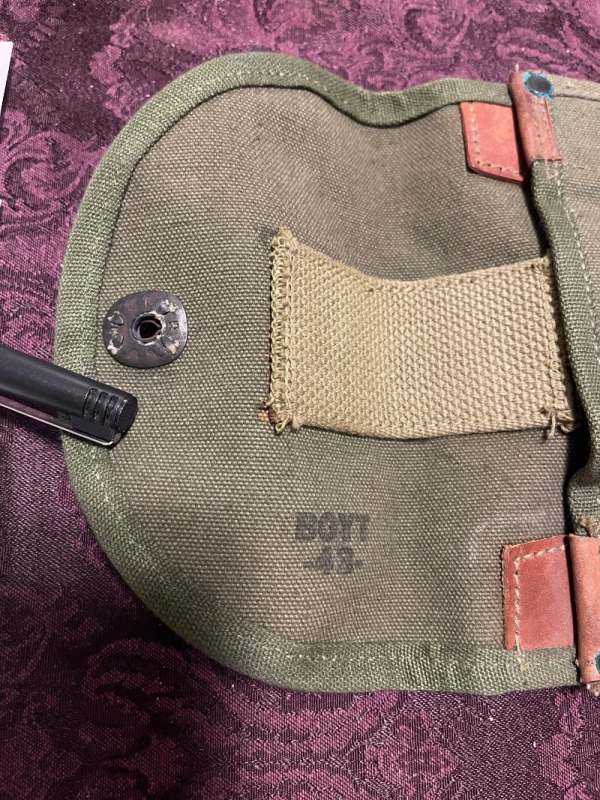 M43 E-tool cover Boyt - FIELD & PERSONAL GEAR SECTION - U.S. Militaria ...