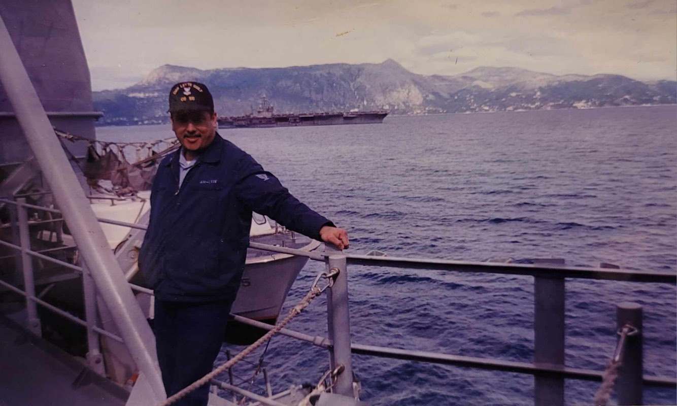 Some overseas uniform pictures, UNITAS 82' - WATC USS Blakely FF-1072 ...