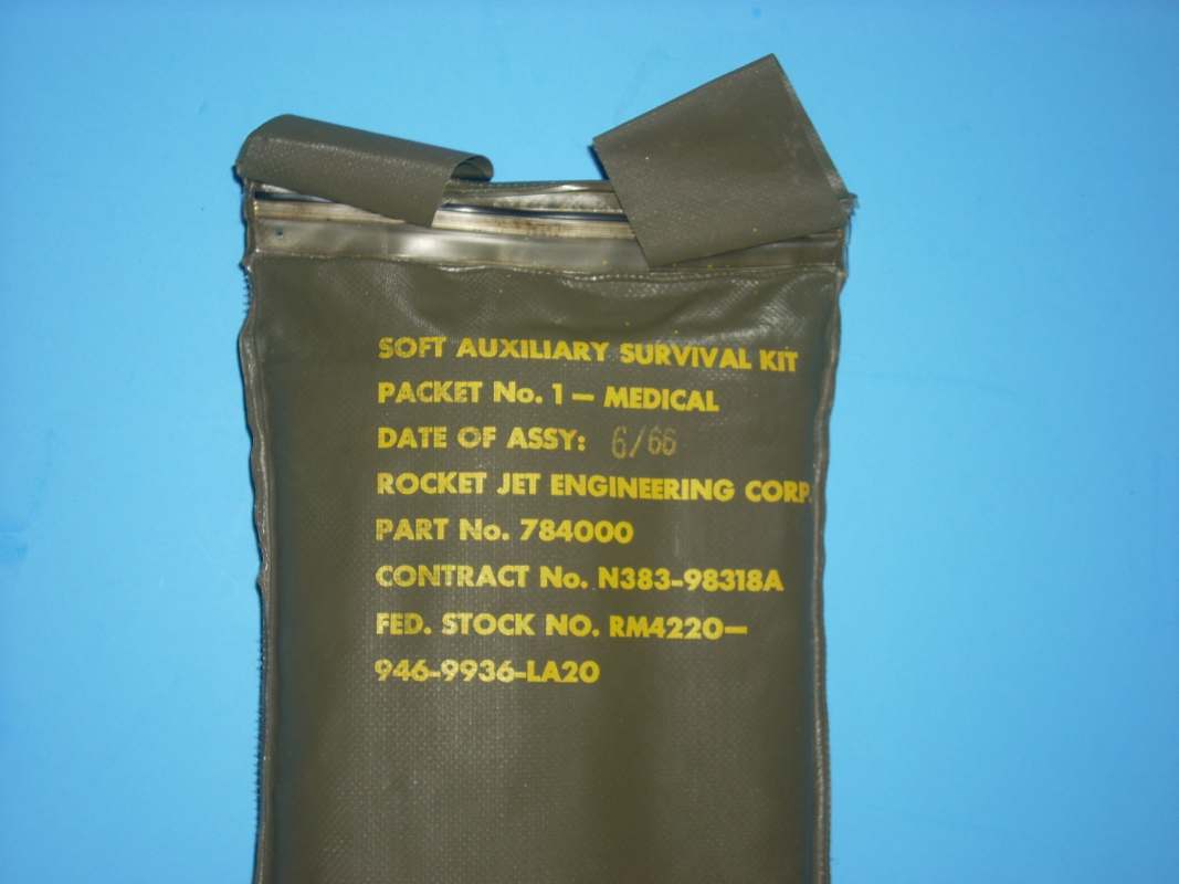 PSK-2 and SEEK-1 & SEEK-2 Survival kits from Vietnam War - SURVIVAL ...