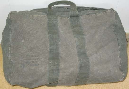 Duffle Bags in 1980's - UNIFORMS - U.S. Militaria Forum