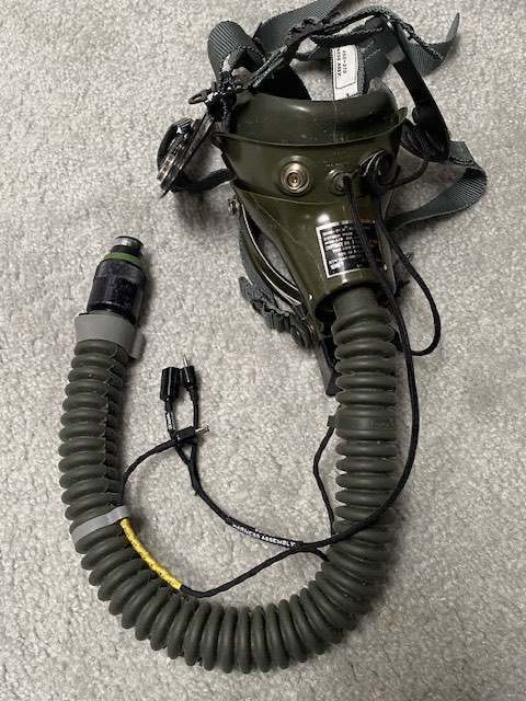 MBU-5/P Oxygen Mask with Harness Value? - FLYING HELMETS AND ...