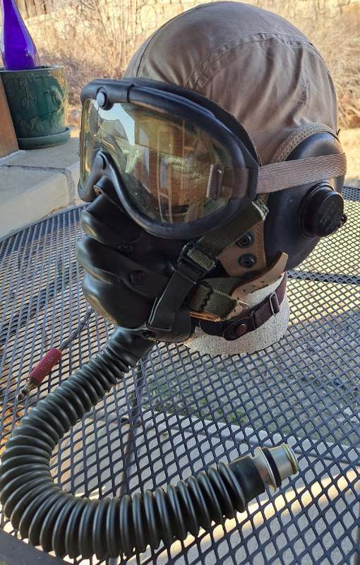 Late War USAAF Pilot Headgear Set Up... - FLYING HELMETS AND ...