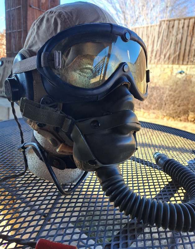 Late War USAAF Pilot Headgear Set Up... - FLYING HELMETS AND ...
