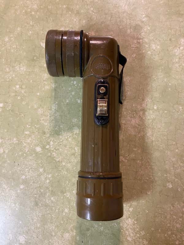 Fulton MX - 991\U Flashlight - FIELD & PERSONAL GEAR SECTION - U.S ...