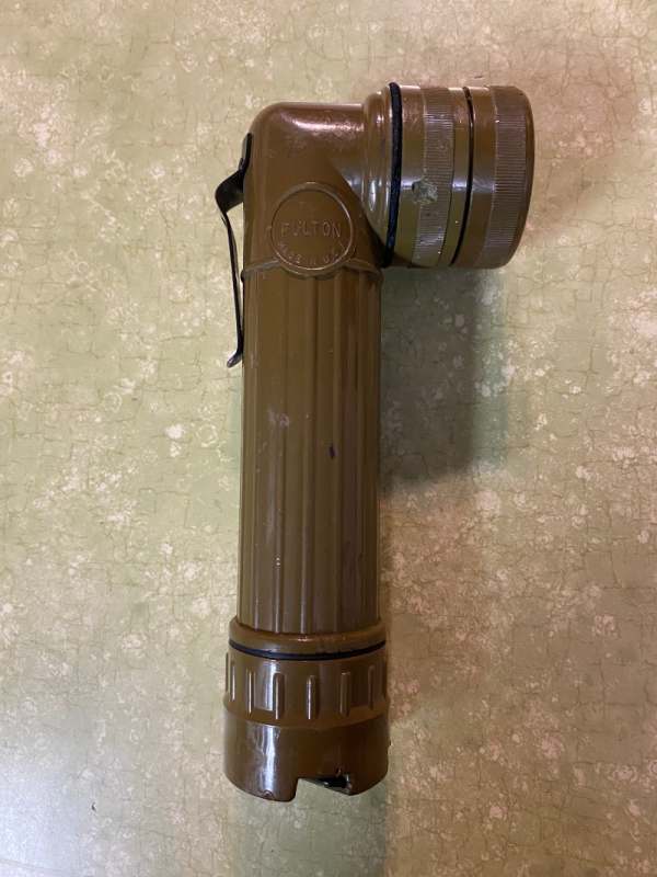 Fulton MX - 991\U Flashlight - FIELD & PERSONAL GEAR SECTION - U.S ...