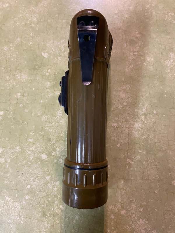 Fulton MX - 991\U Flashlight - FIELD & PERSONAL GEAR SECTION - U.S ...