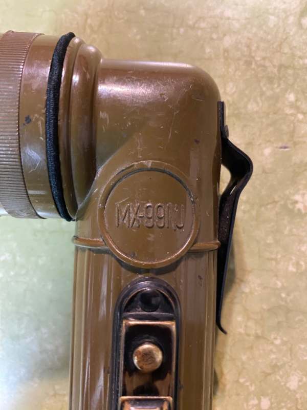 Fulton MX - 991\U Flashlight - FIELD & PERSONAL GEAR SECTION - U.S ...