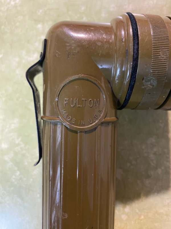 Fulton MX - 991\U Flashlight - FIELD & PERSONAL GEAR SECTION - U.S ...