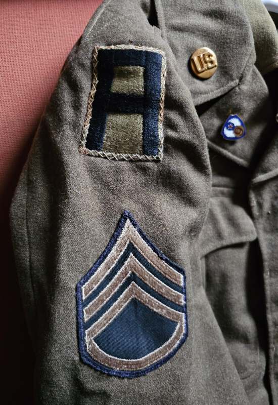 Head scratcher - UNIFORMS - U.S. Militaria Forum