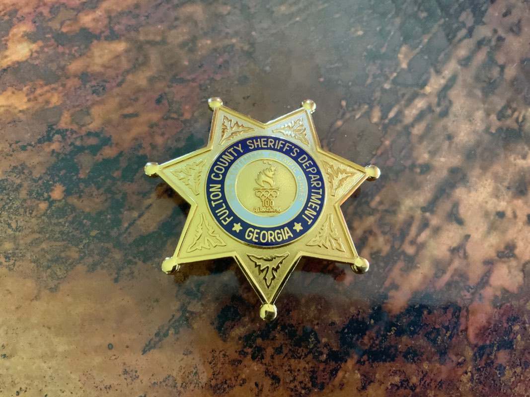 Badge Collection Military Government Police Fire - Page 19 - BADGES ...